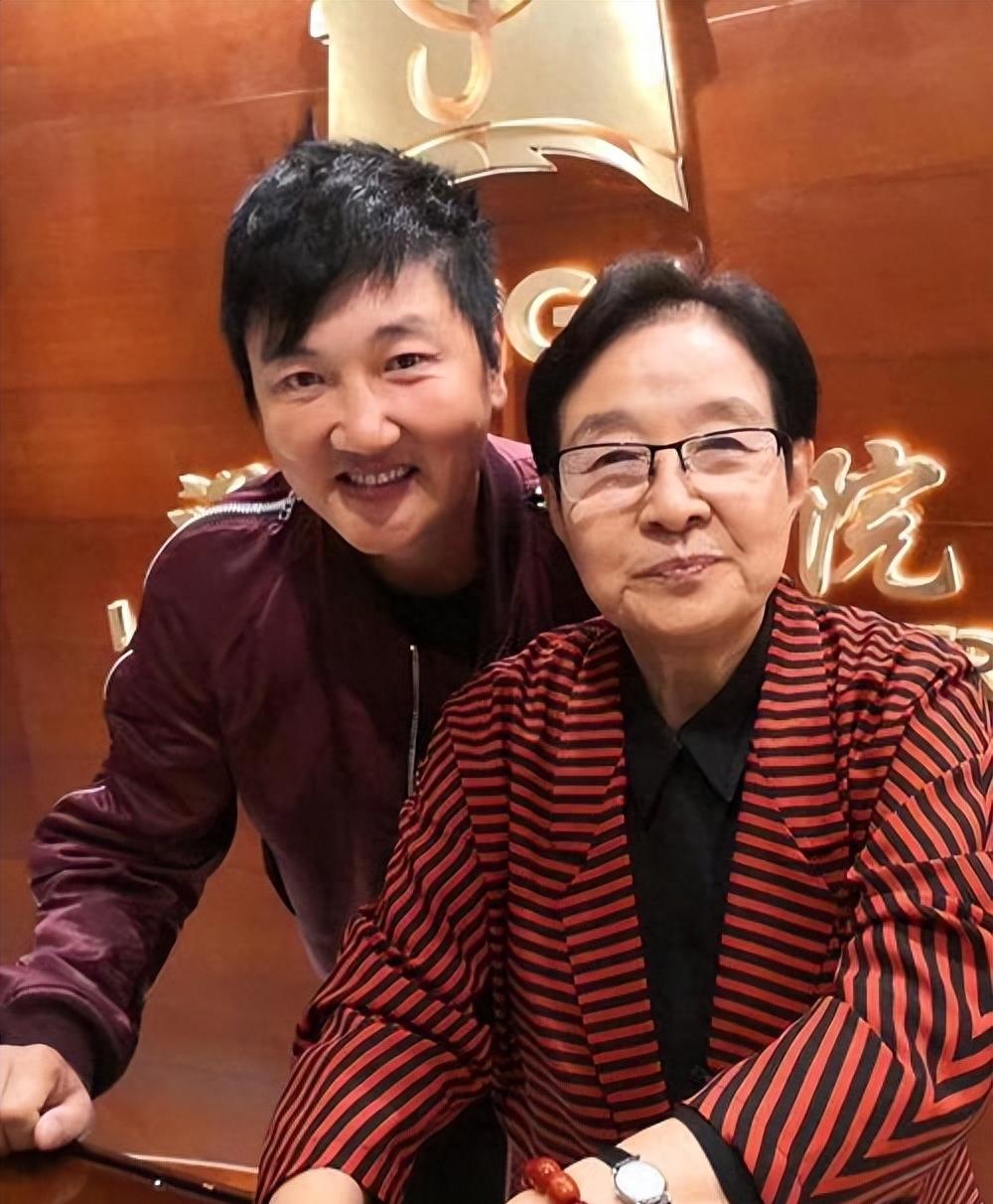 After "Big Brother in the Music Industry" Sun Nan divorced Mai Hongmei ...