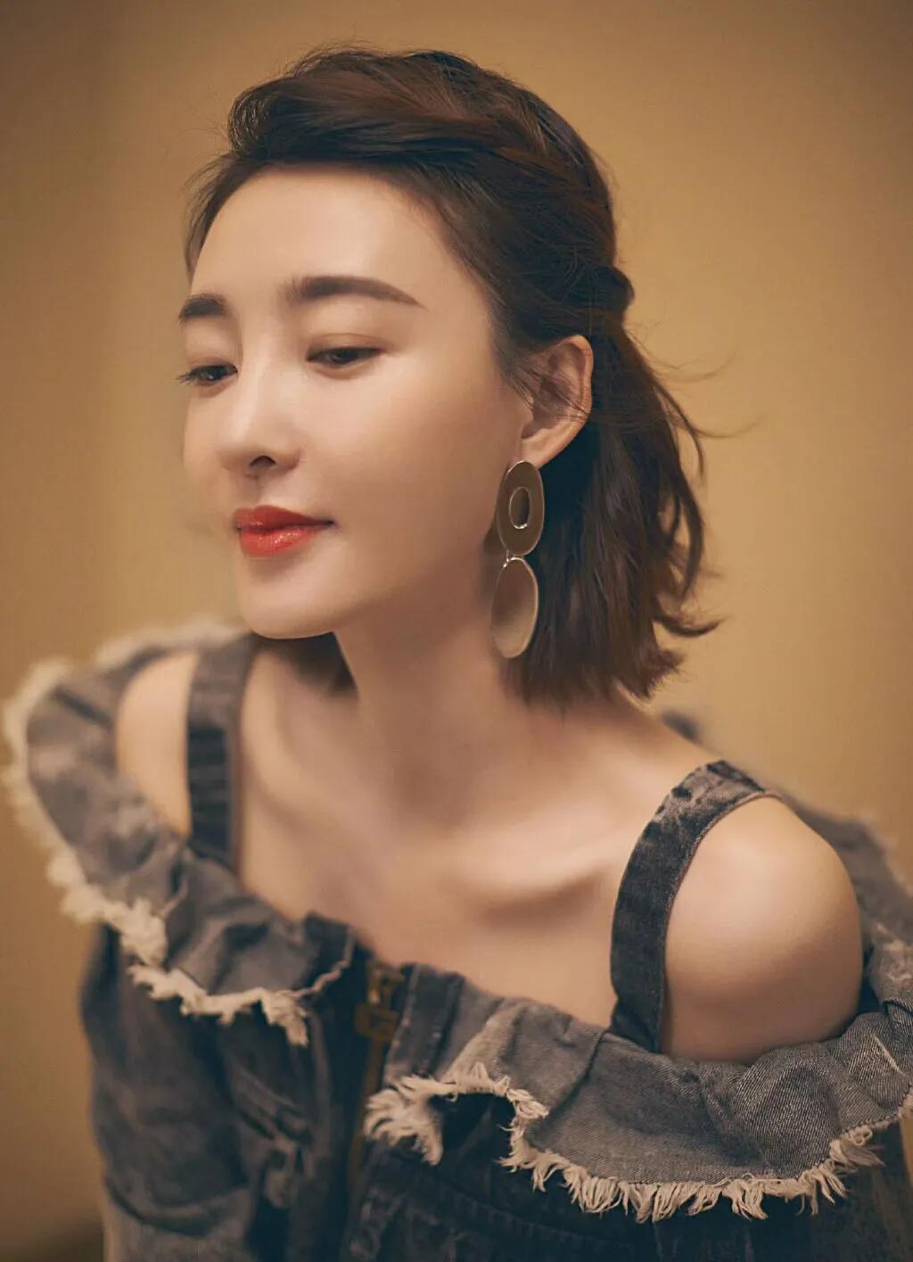 Nana Wang Likun - iMedia