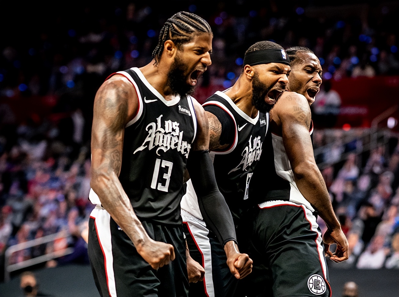The Clippers officially announced two signings, and there are huge ...