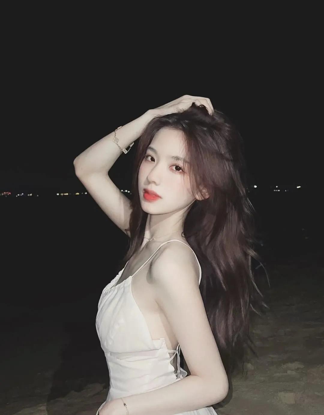 Sun Yining Photo Collection - iNEWS