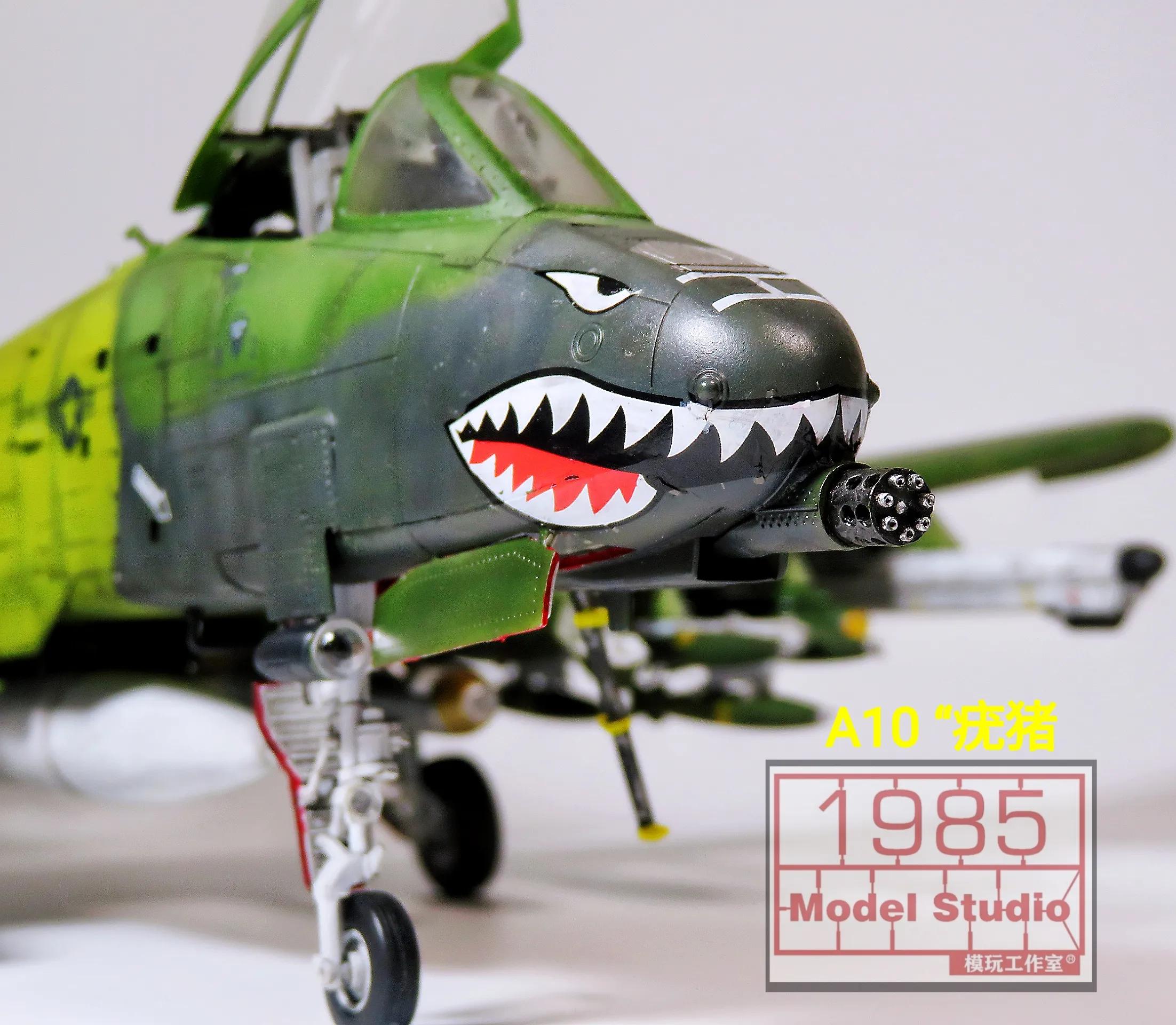 Models and real objects ~ American A10 warthog attack aircraft, it is ...