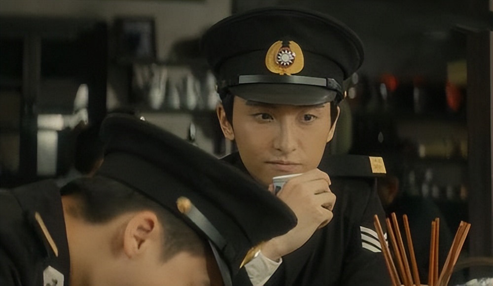 Interpretation of the theme of the movie "Secretly and Greatly" - iMedia