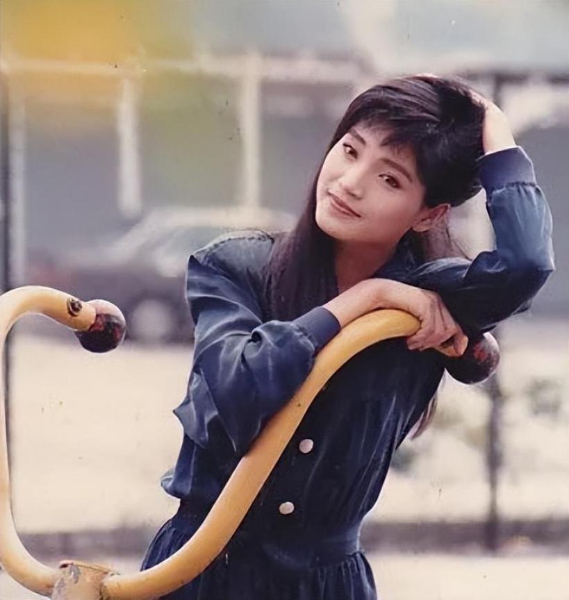 Fang Jiwei: At the age of 56, he is still "pure and pure", and has ...