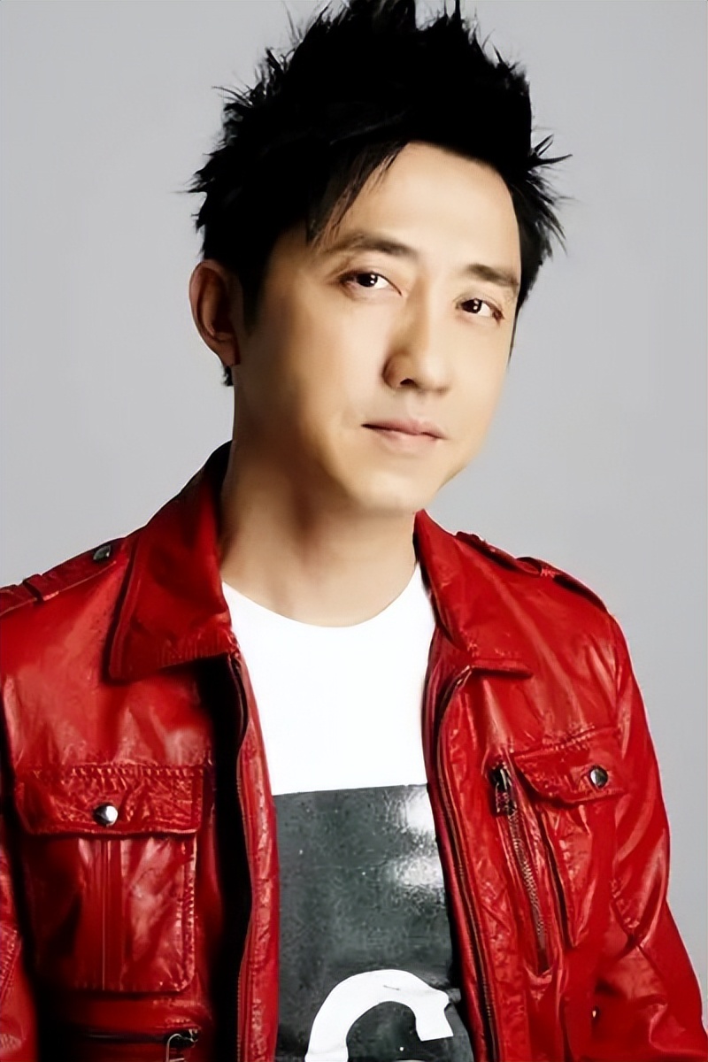 On the Spring Festival Gala, the fire spread all over the mainland, but ...