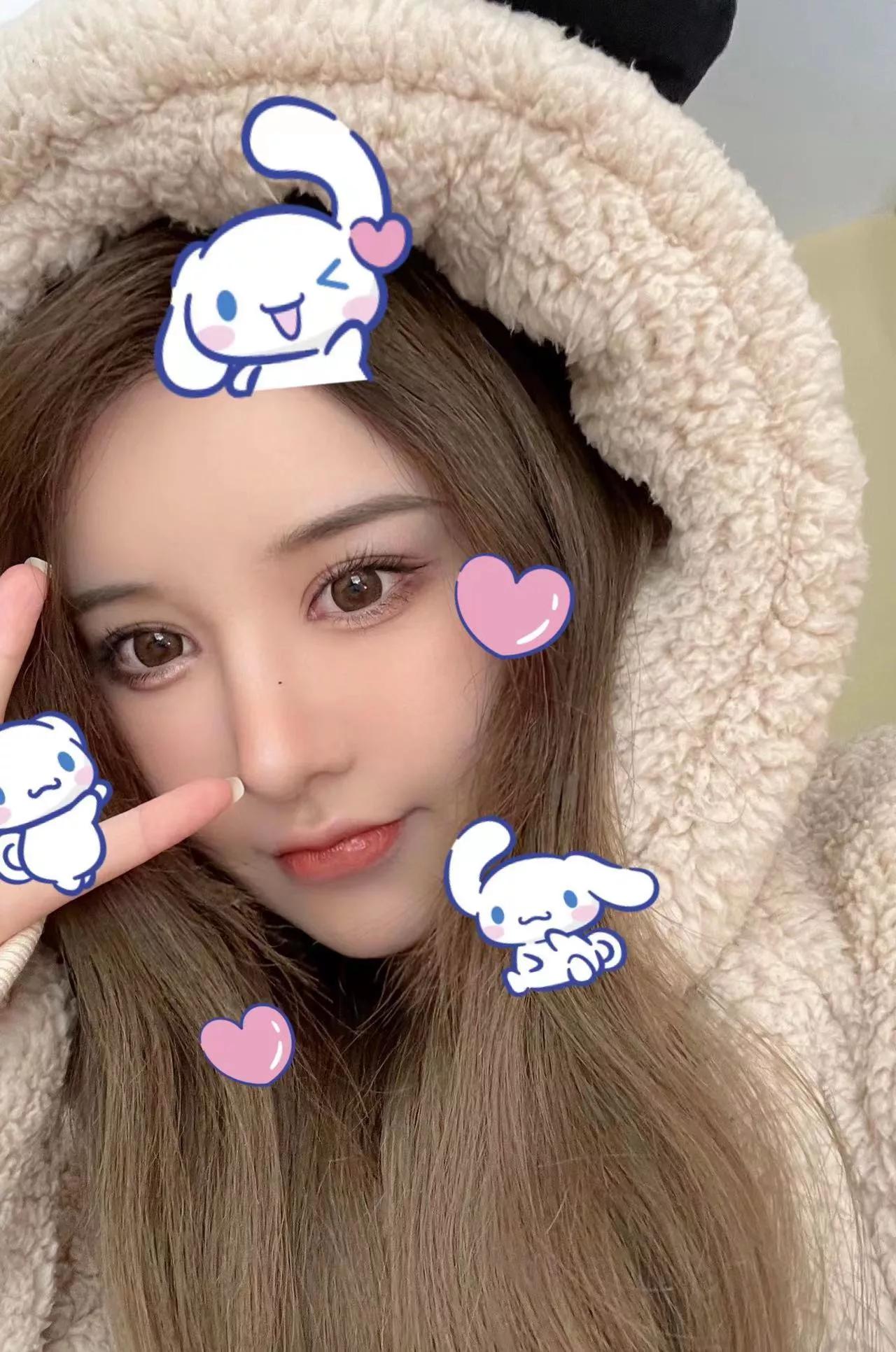 Chengdu beauty model - iNEWS