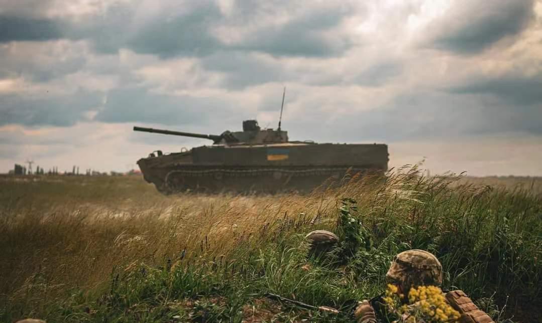 Dedicated to attacking millions of Soviet weapons, the United States ...