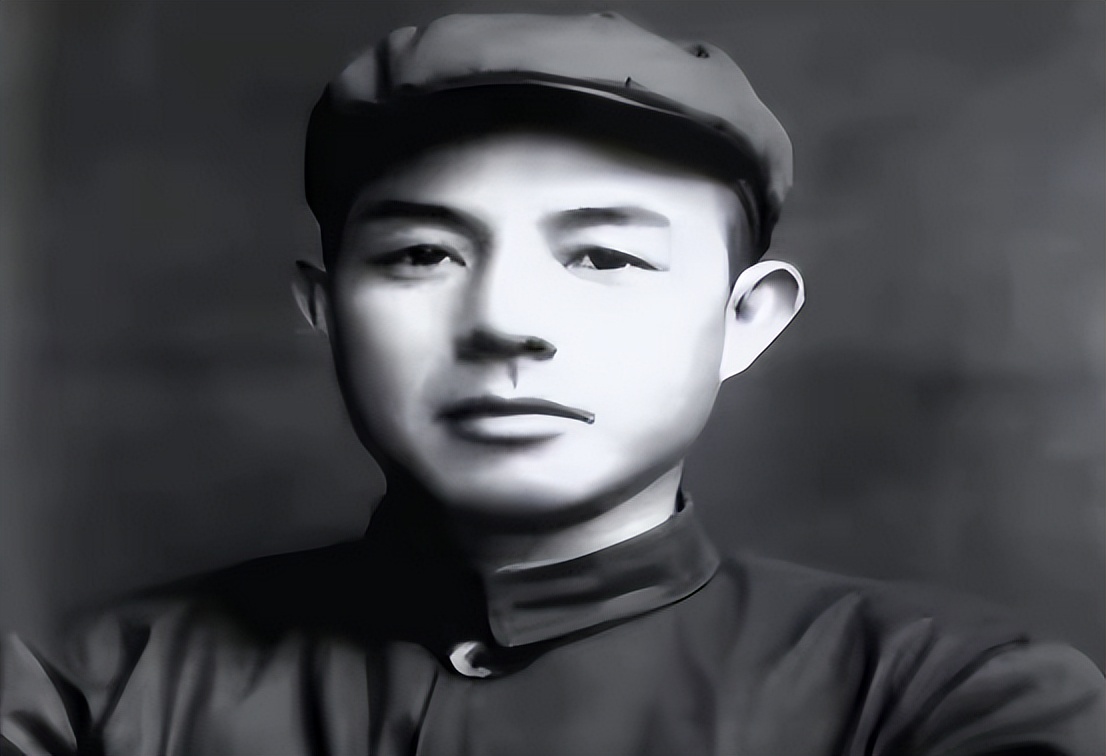 In 1979, Xu Shuai and Wang Zhen criticized him, but he did not accept ...