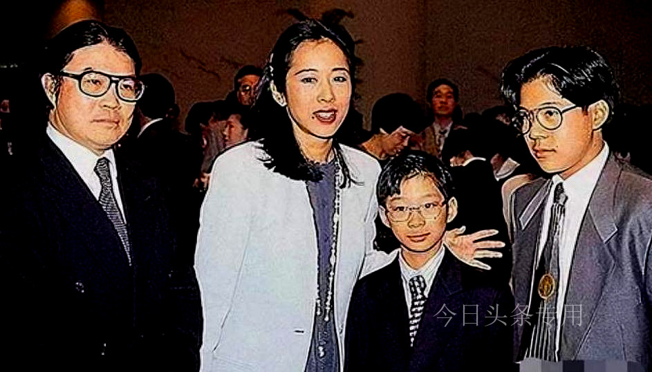 Guo Jingjing's mother-in-law once again left the wealthy family ...