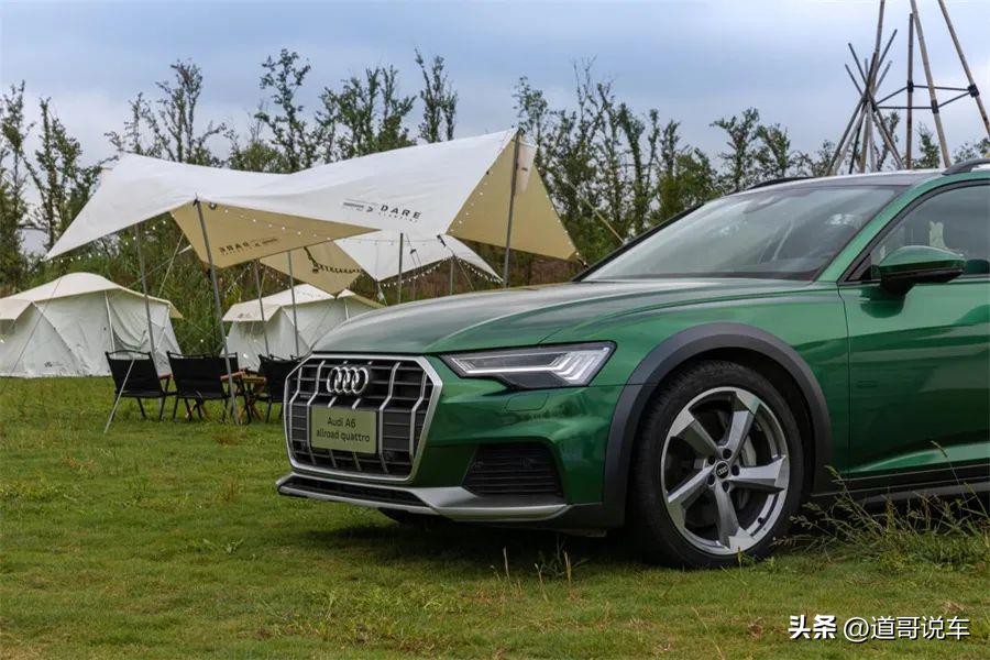 Audi Crock Season: A Poem of Light Luxury and the Distance - iNEWS