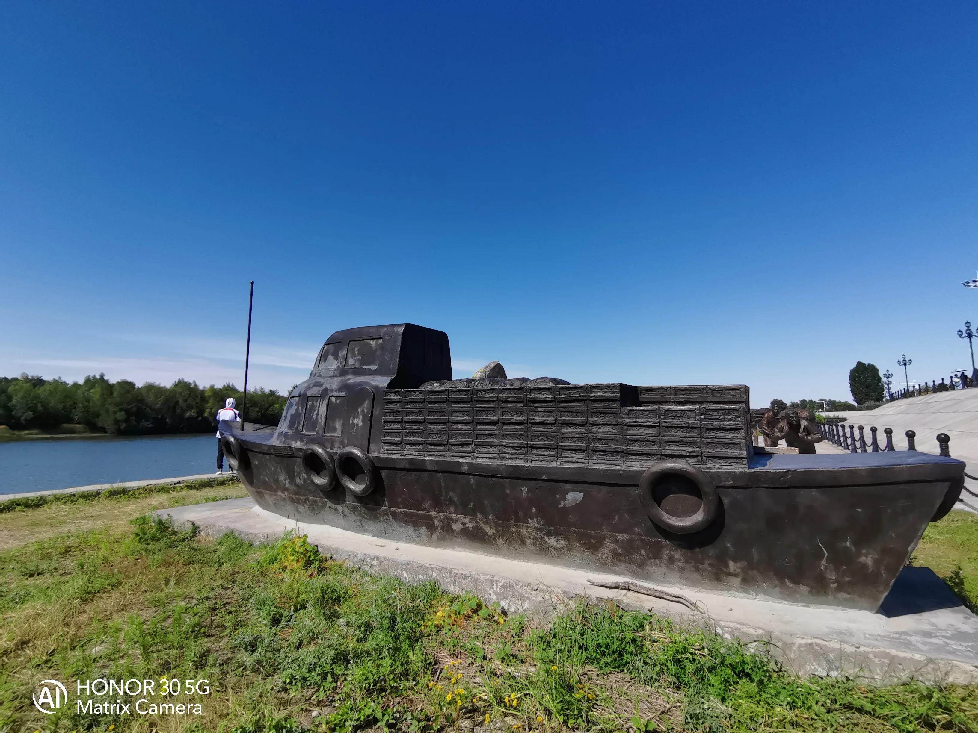 I am going to Xinjiang (13) China-Soviet General Aviation Old Wharf ...