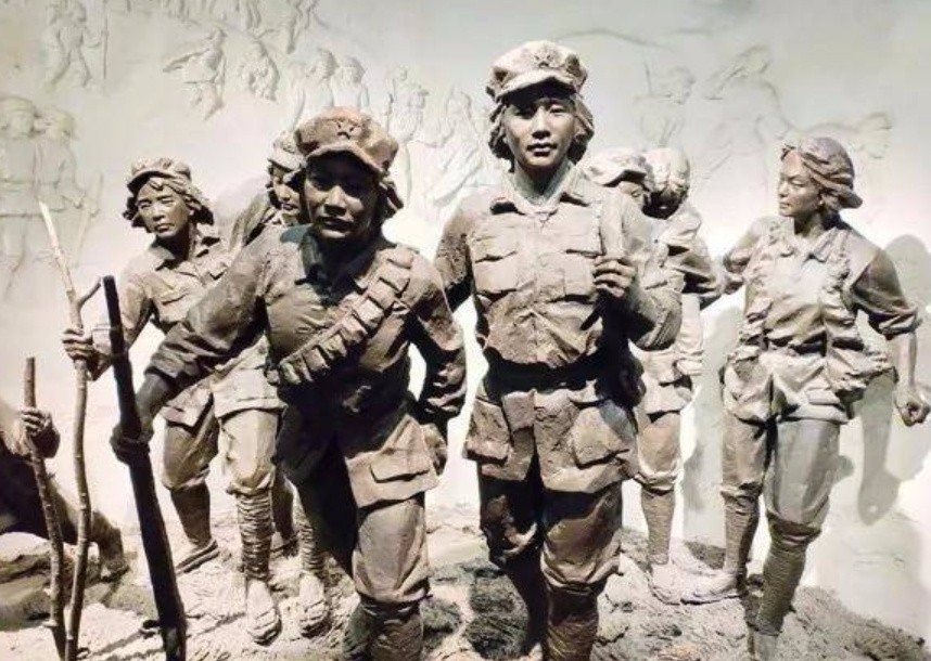 How did the Red Army cross the swamp during the Long March?A female ...