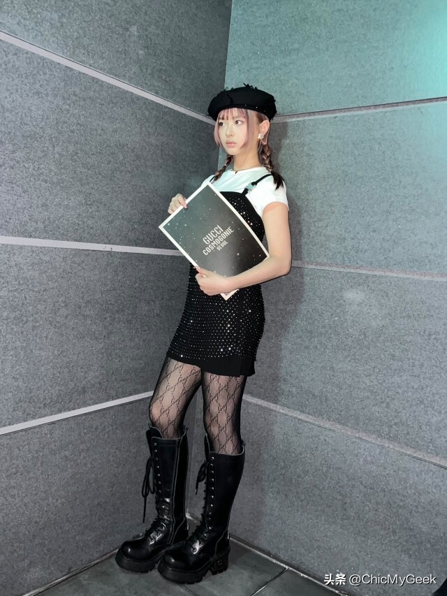 The average 16-year-old South Korean popular new girl group is ...