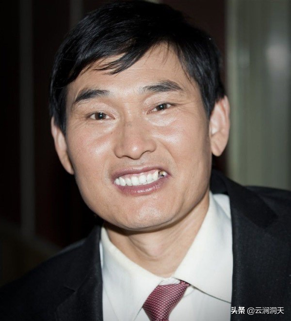 How is the overcoat brother Zhu Zhiwen famous? Counting on Zhu Zhiwen's ...