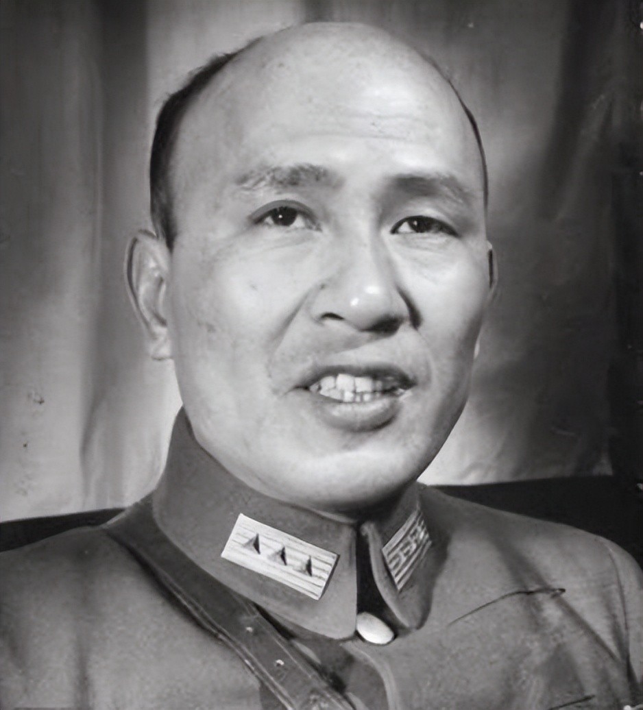 How difficult was Liu Deng in Dabie Mountain?Bai Chongxi's 4 poisonous ...