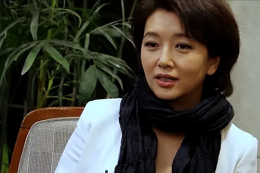 Jiang Shan: "Have fun" with Wang Zhiwen, show Yang Zhigang's buttocks, love tough guys to ...