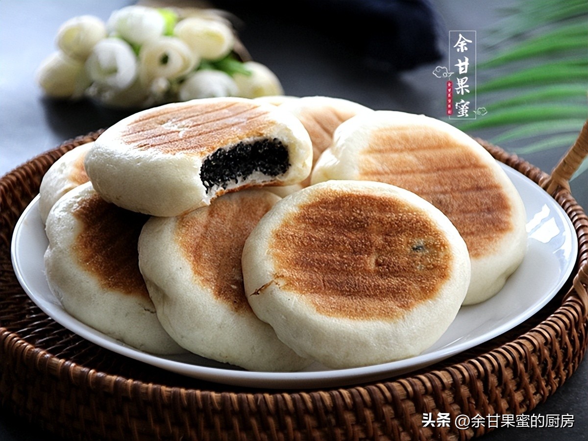 Farmhouse moon cakes that the locals like, soft and sweet - iNEWS