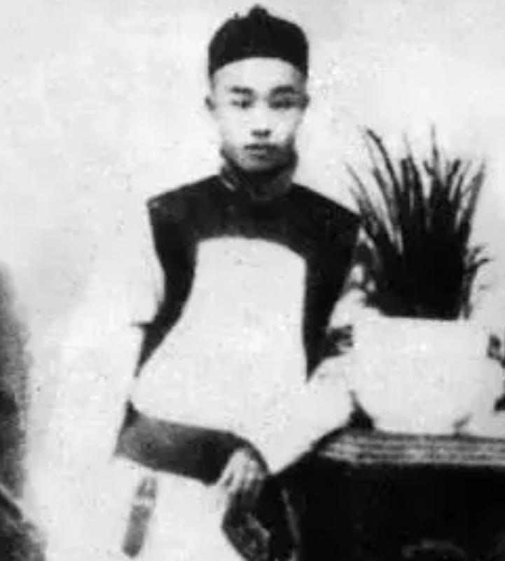 39-year-old Li Shutong lost his life as a monk, and his Japanese wife ...