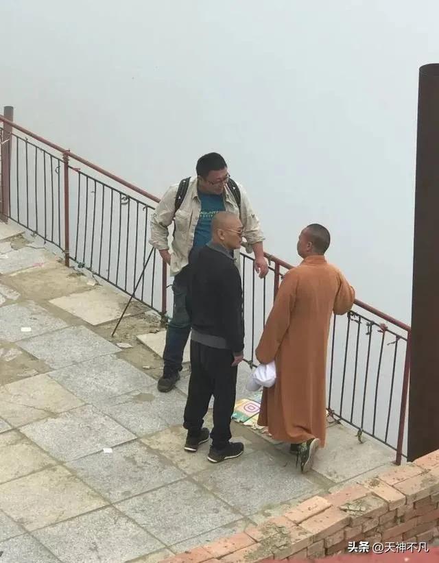 Jet Li returned to China, he went to Mount Wutai as an ascetic monk ...
