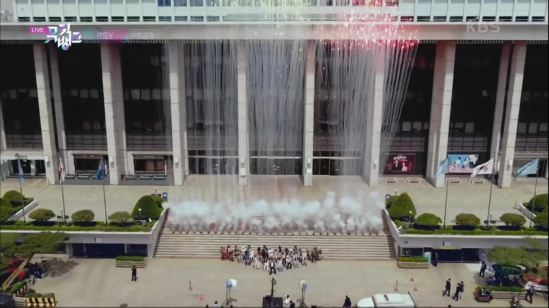 Ten years after the "Gangnam Style" fire, 45-year-old "Uncle Bird ...