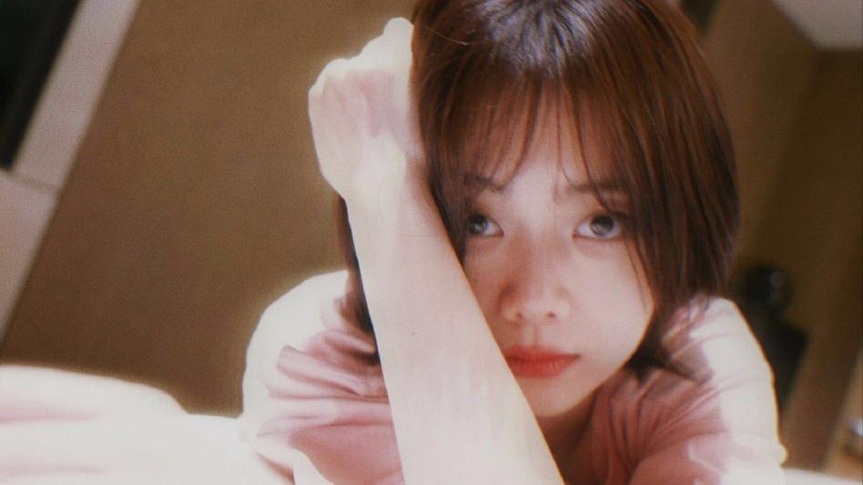 Gentle and lovely Tan Songyun - iNEWS