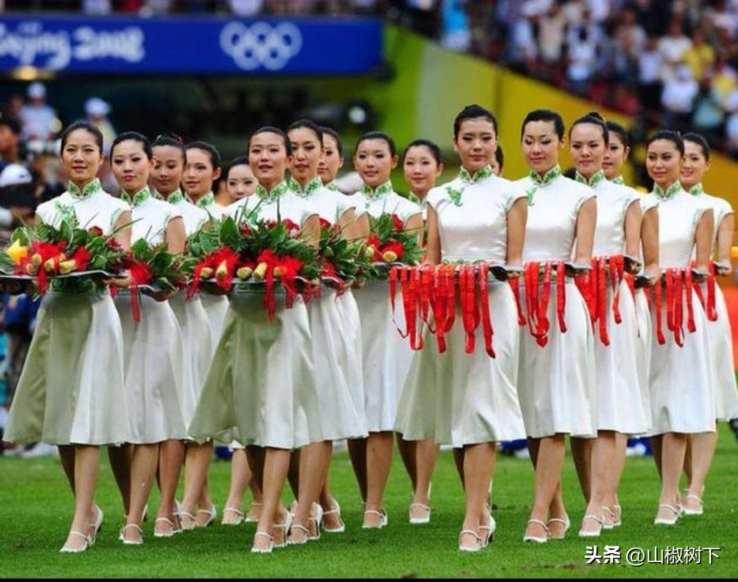 It turned out that they were the Miss Etiquette of the 2008 Olympic ...