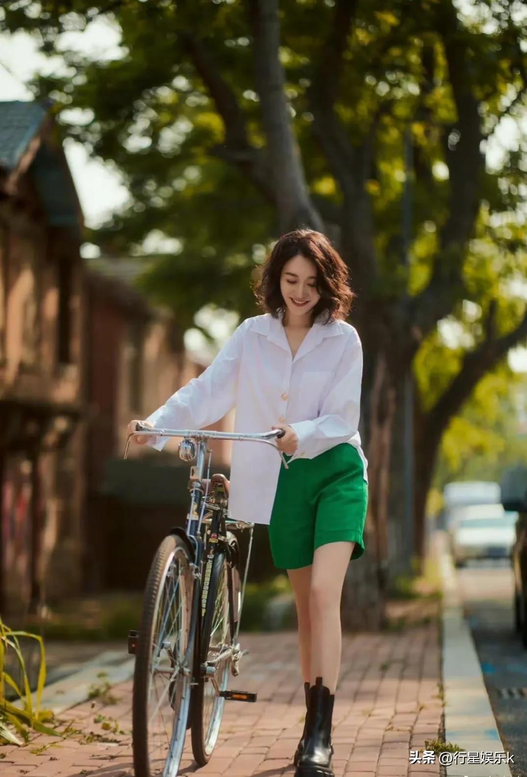 The ten best and sexiest female stars in the entertainment industry, in ...