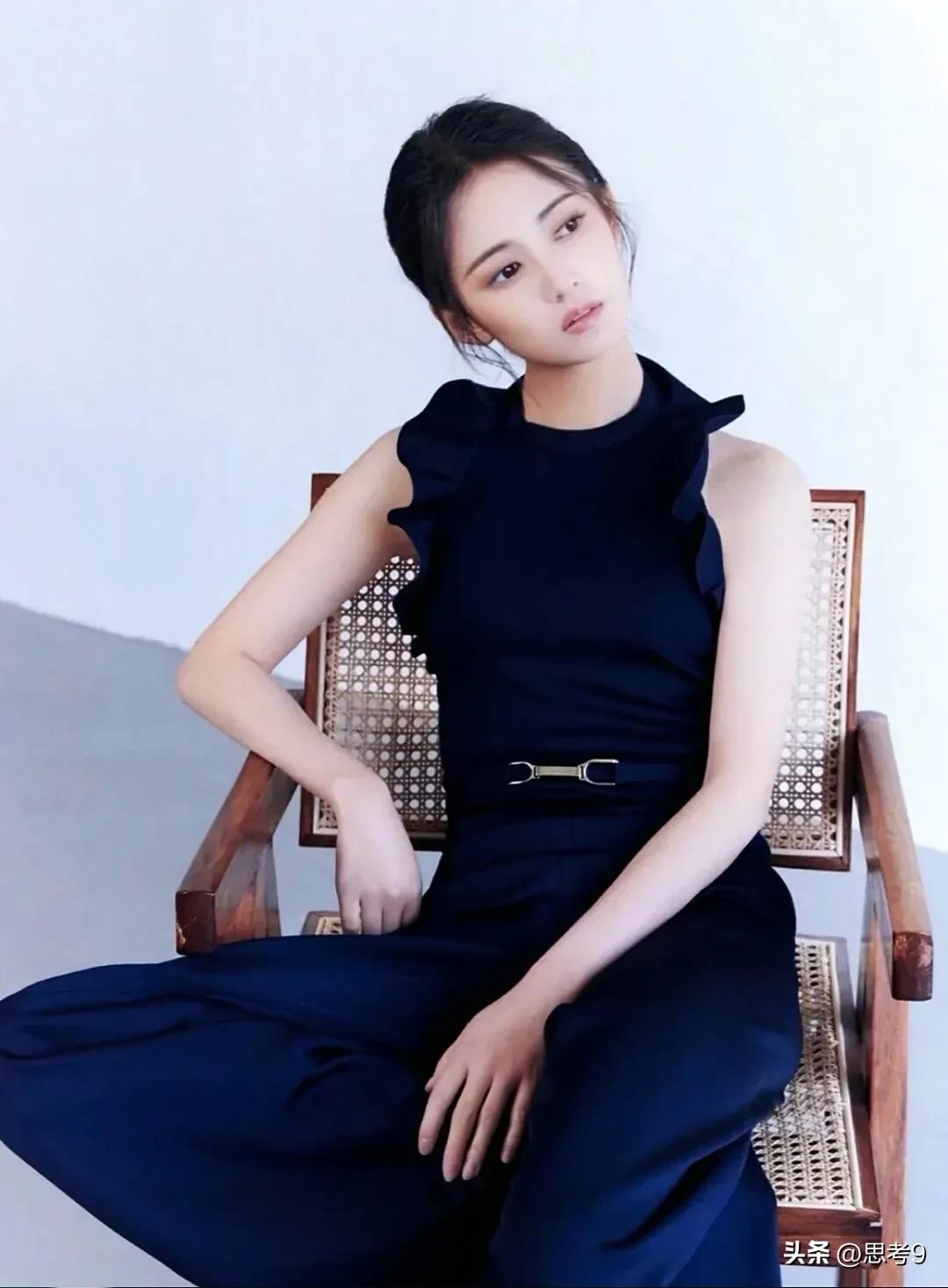 Chen Yuqi, pure and lovely, beautiful and moving - iNEWS