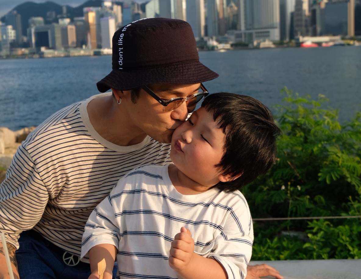 Du Dewei: He was once deeply involved in scandal, but now he is ...