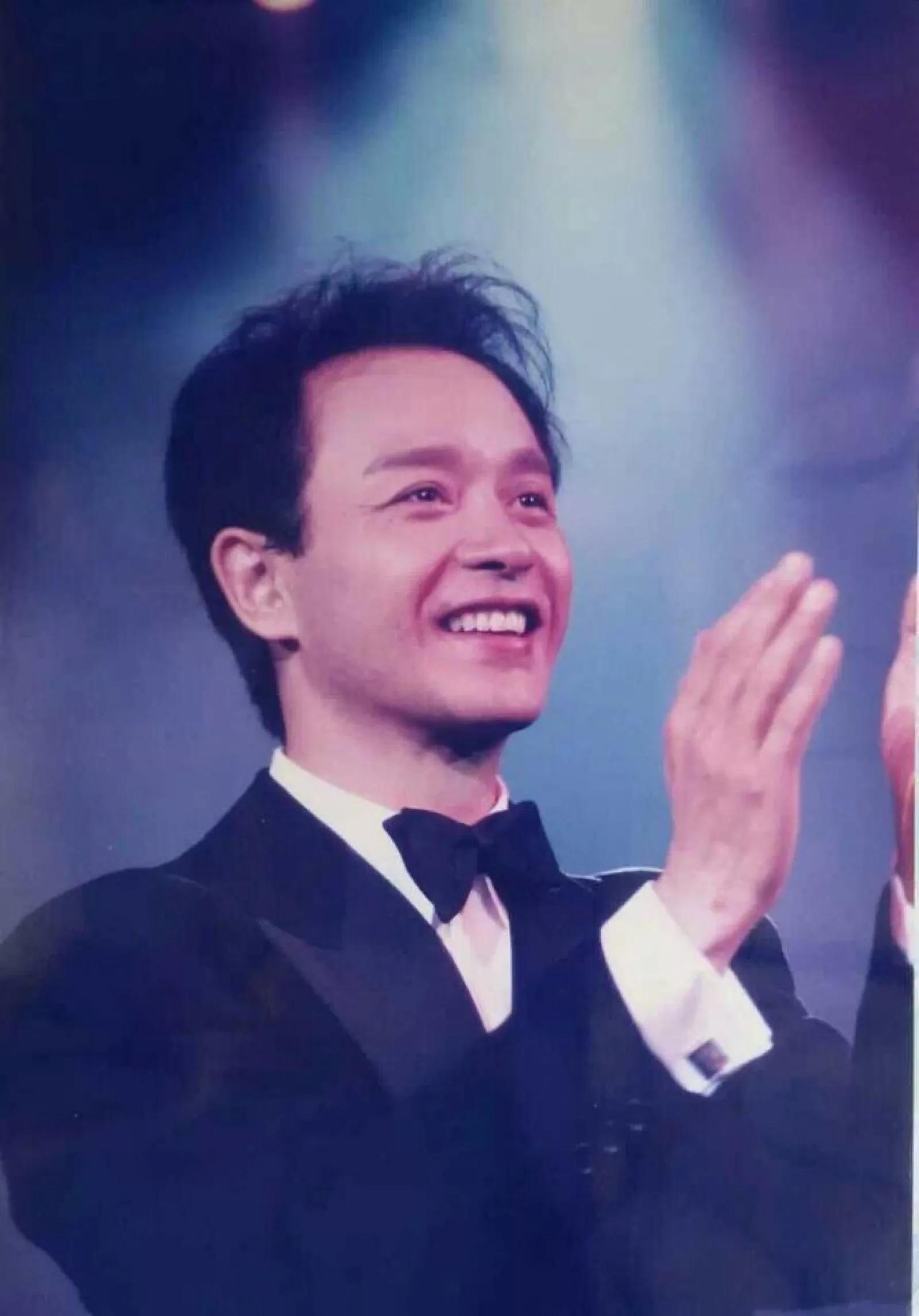 In those years, the singers we still like in these years - iNEWS