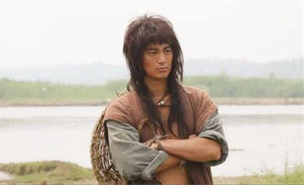 He is the only person who sees Song Jiang through, pretends to be sick ...