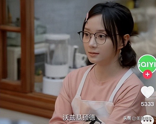 what's going on?Guan Xiaotong broke up, Gao Tian cp collapsed? - iNEWS