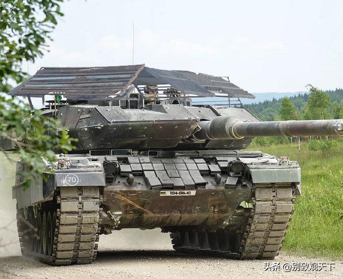 "Leopard 2" is equipped with a "sharp blade": it can even cut off the ...