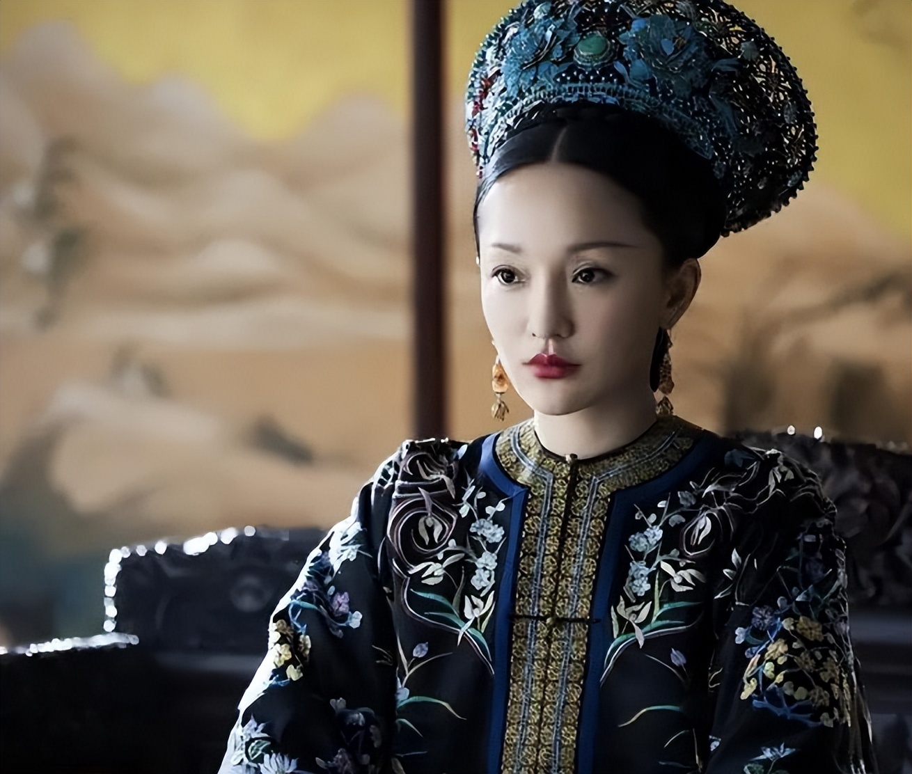 When 46-year-old Chen Shu and 48-year-old Zhou Xun are in the same ...