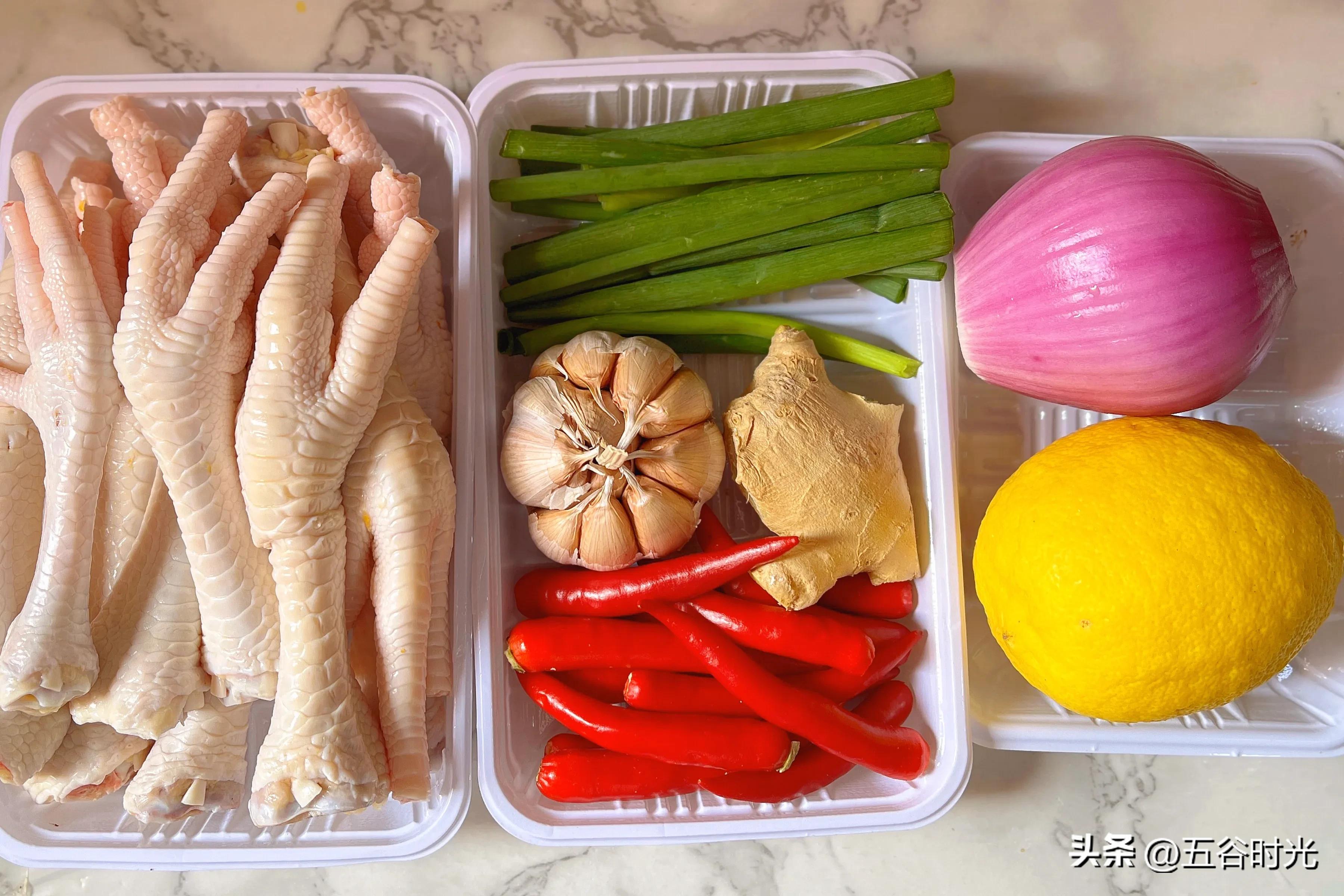 Delicious hot and sour boneless chicken feet, crispy and crispy, really ...