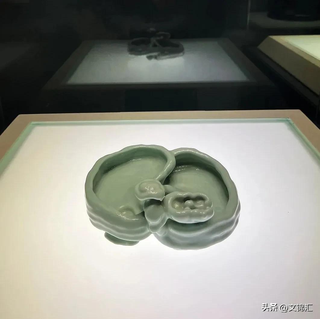Appreciation and Analysis of Color-glazed Porcelain in Qing Dynasty - iNEWS