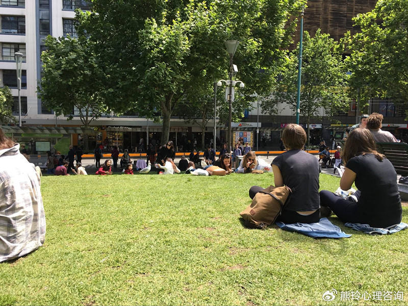 Xiong Ling: A way out of depression - iNEWS