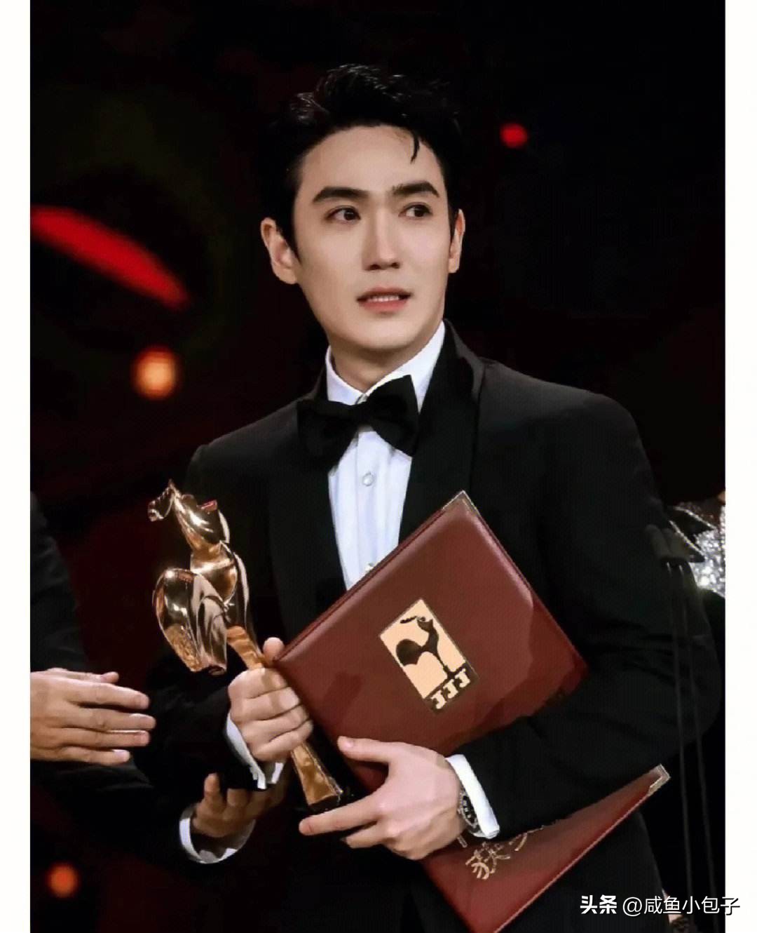 Delay changing a street, inquire who is the father! How are those ...