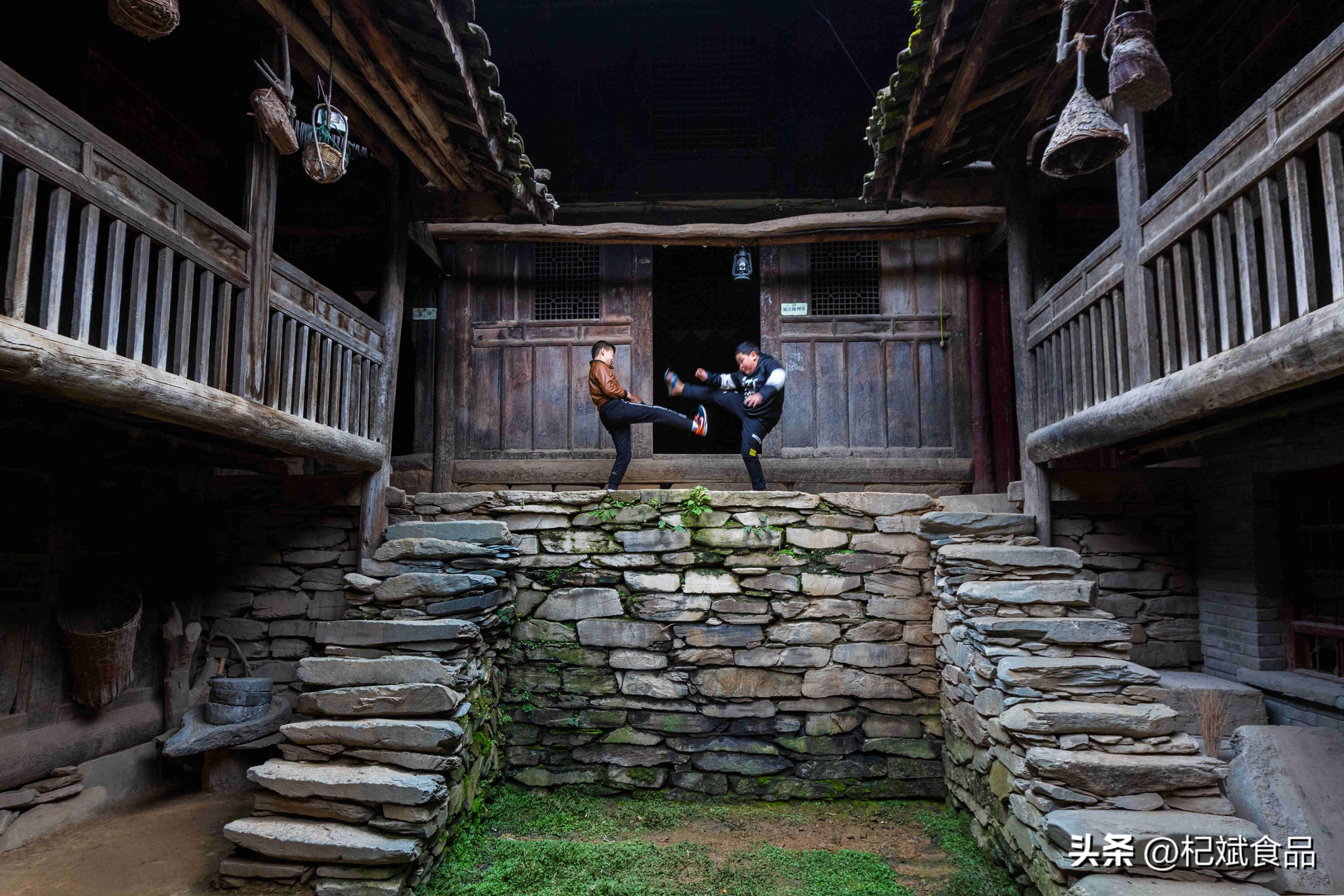 Tour Gansu-Longnan Wudu Zhangba Ancient Village - iMedia