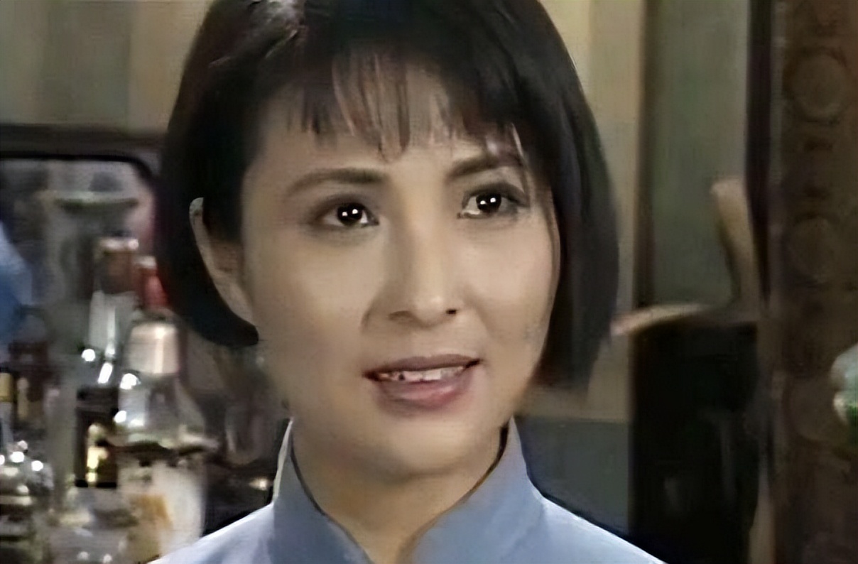 In addition to "Ruo Nan" in "Shanghai Family", Li Ling has also ...