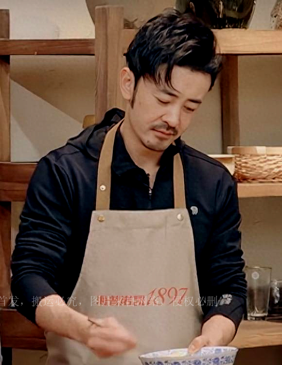 What kind of infatuated man is this? Li Yanan's ex-wife looks like Gao Yuanyuan, but he can't ...