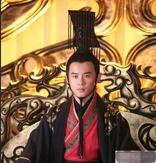 Zhou Yafu, the general of the Han Dynasty, needed a pair of chopsticks ...