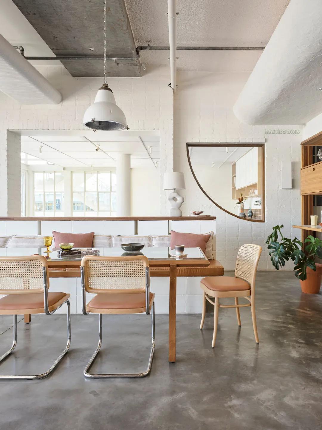 Have you ever seen what a bar looks like during the day?yes it's a bar ...