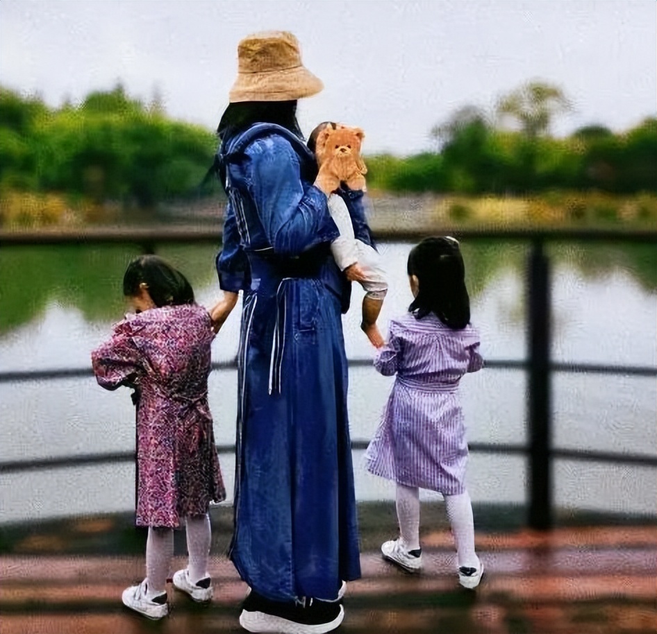 Zhang Jie and Xie Na fit together to shoot an advertisement, and the ...