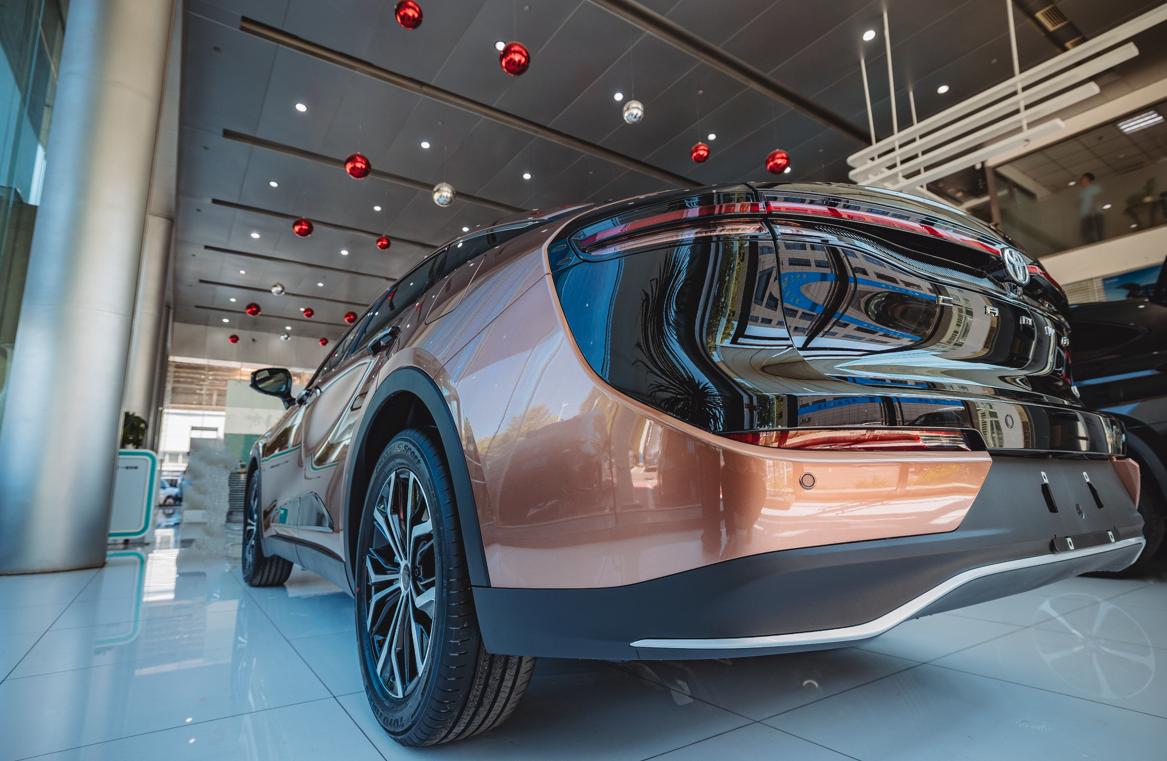 The perfect fusion of tradition and innovation, Crown SportCross is ...