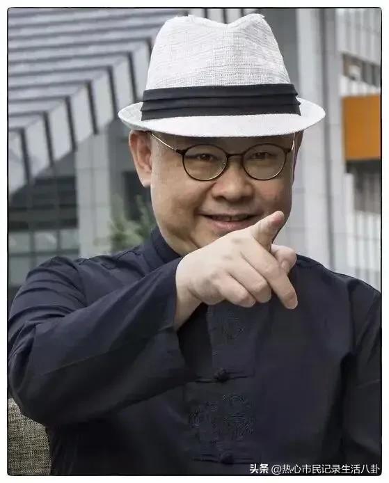 At this moment and this scene, let me write a poem, a netizen is too ...