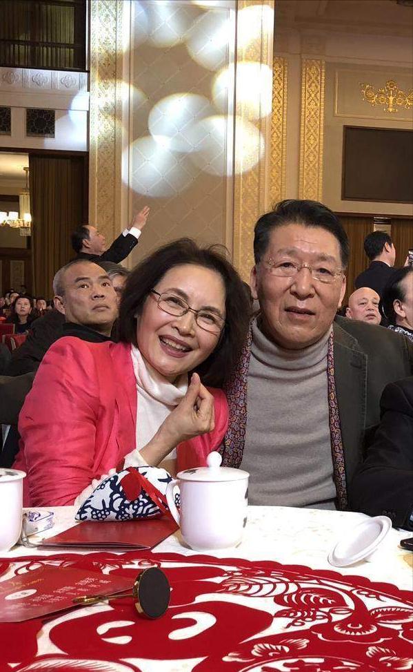 Famous actress Song Xiaoying: After her remarried husband Xin Ming died ...