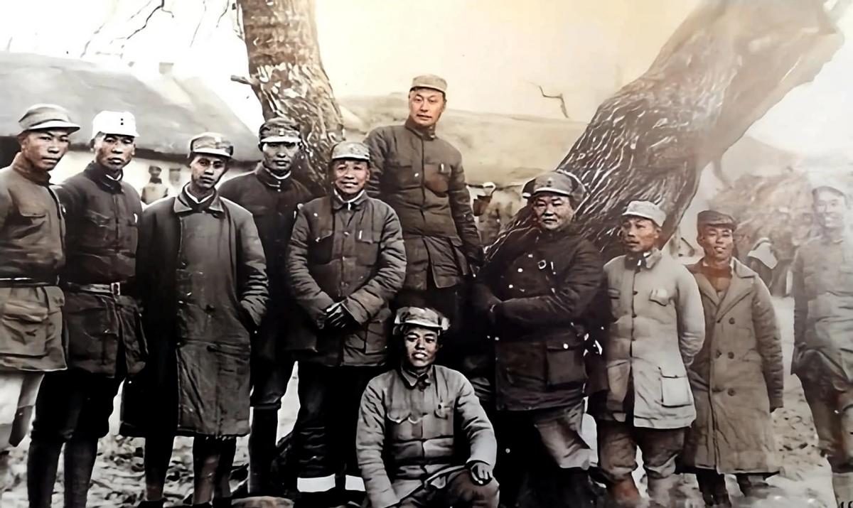 The 2nd Division of the New Fourth Army has three brigades and two ...