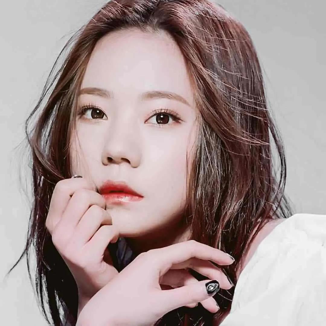 Female stars and female singers born in 1996 are all very eye-catching ...