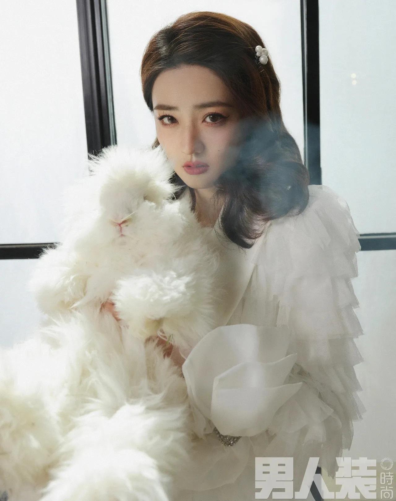Appreciation of Xu Lu's latest beauty photos - iMedia