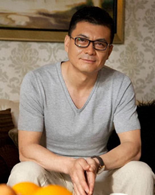 Wang Xinjun is also the same flesh and blood. When you compare the son ...